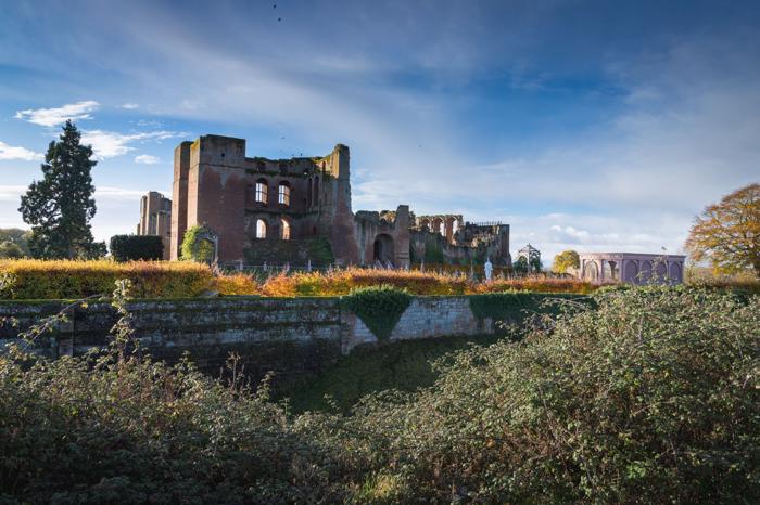 SmartGuide: Discover the beauty of Kenilworth