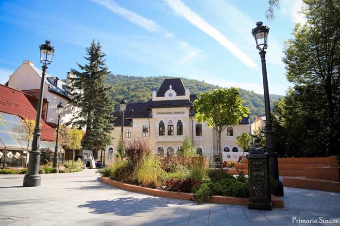 SmartGuide: Discover the beauty of Sinaia
