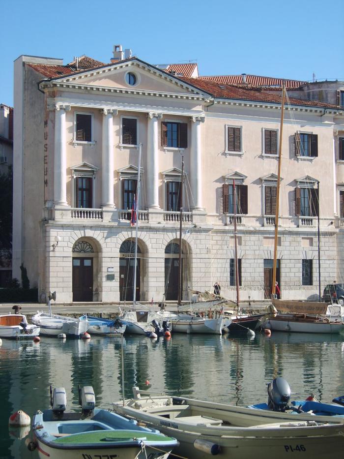 SmartGuide: Discover the beauty of Piran